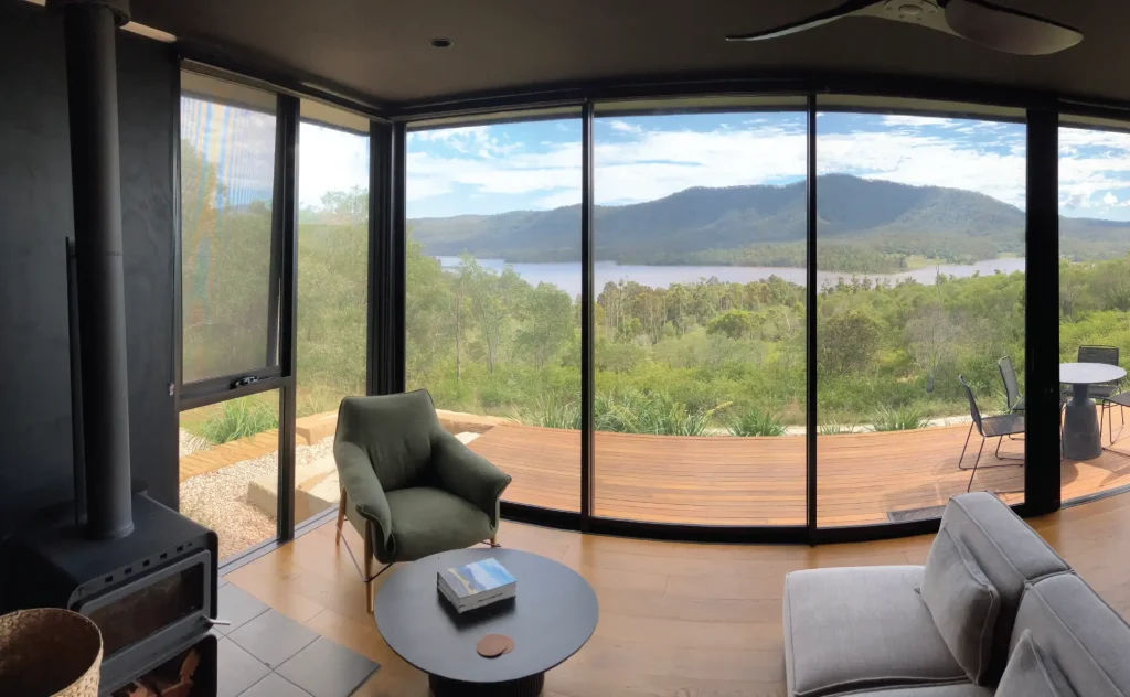 THE OVERFLOW ESTATE - Cooltone