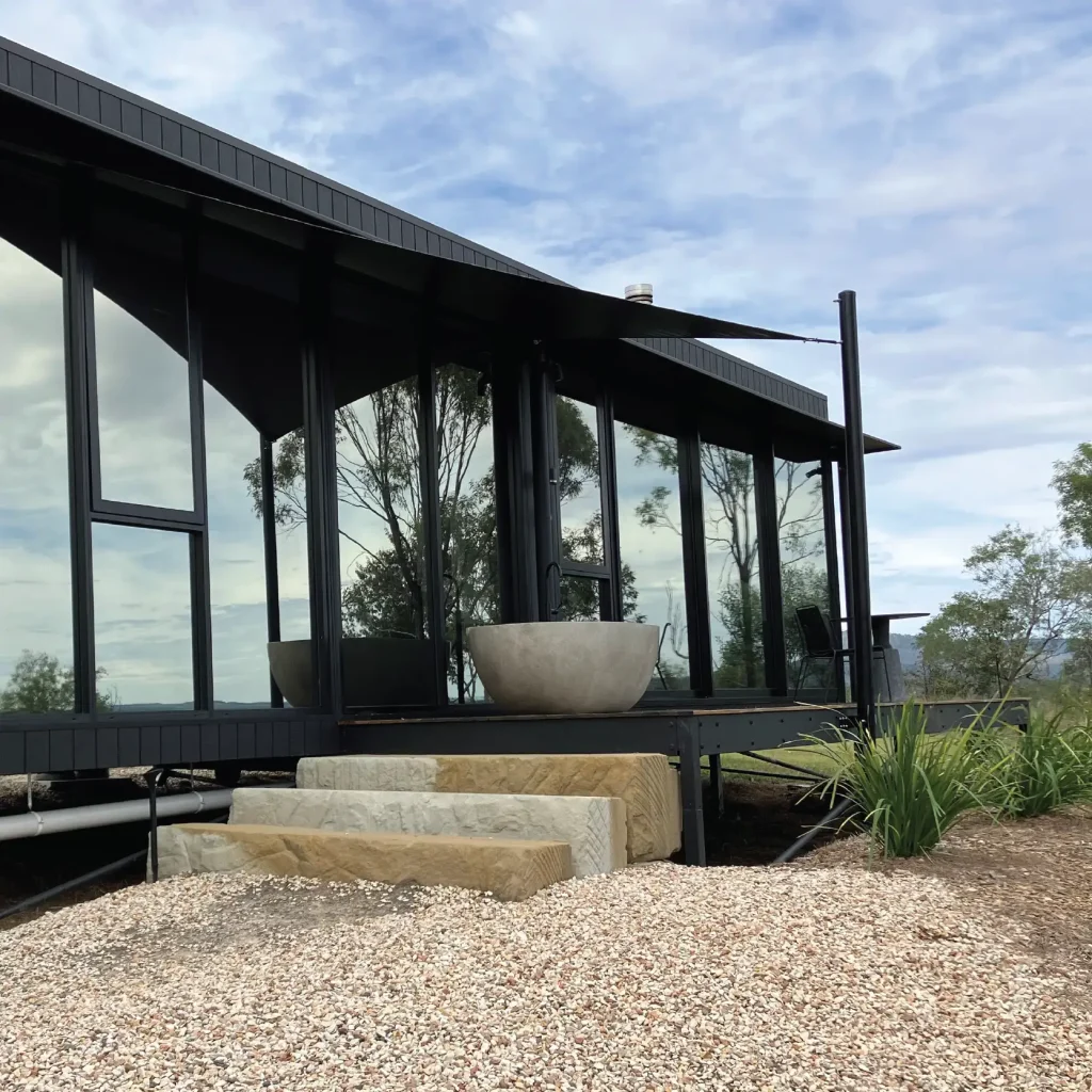 THE OVERFLOW ESTATE - Cooltone